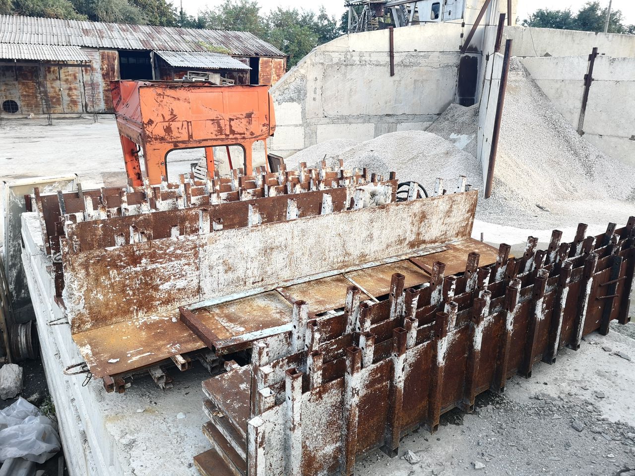 Металлическая опалубка Cofraj din metal