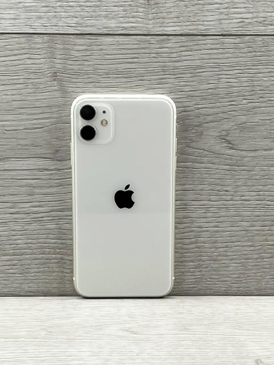 iPhone 11 white