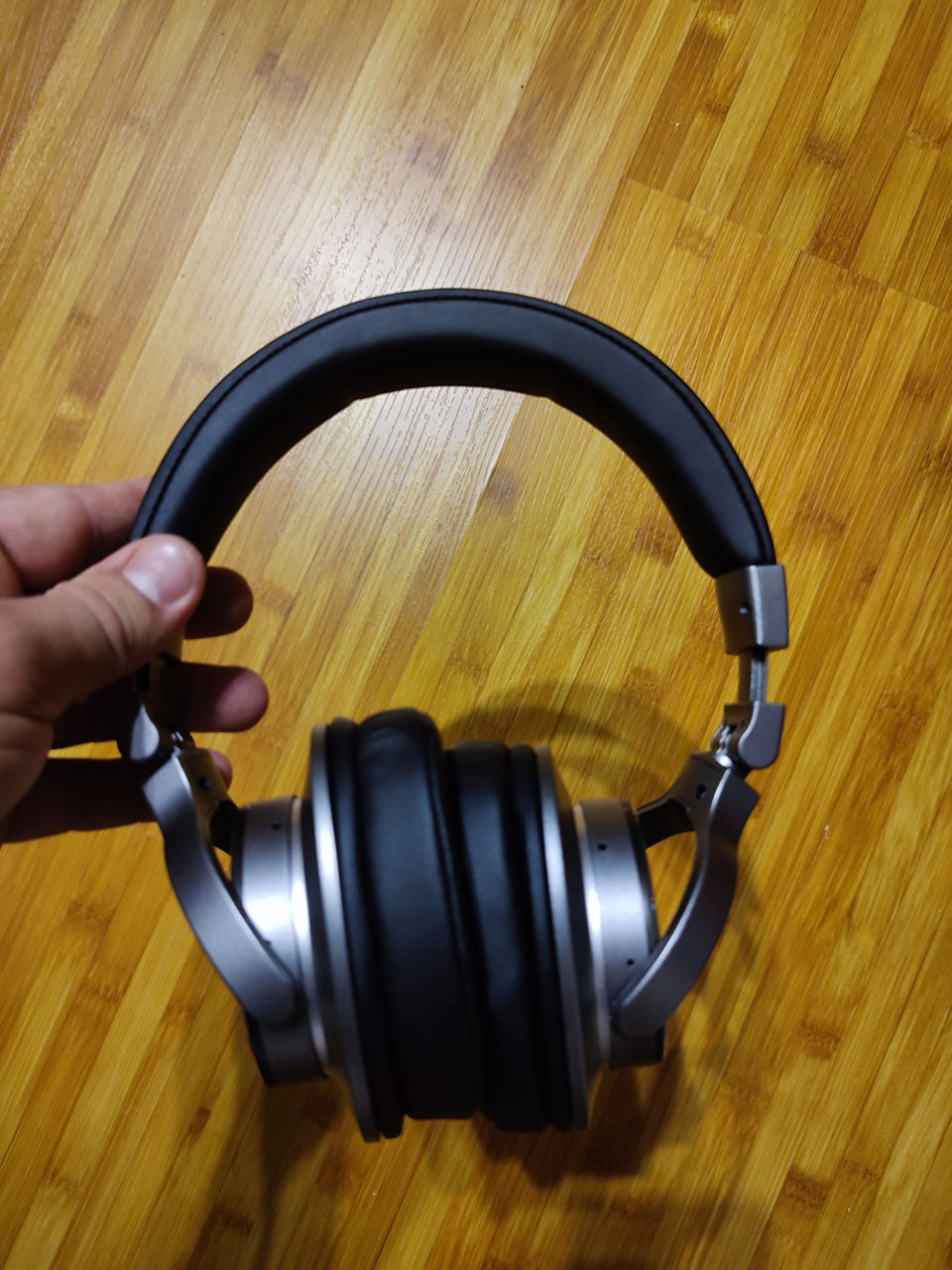 Наушники CASTI Over - Ear Tv M-275 CTV, Muse black