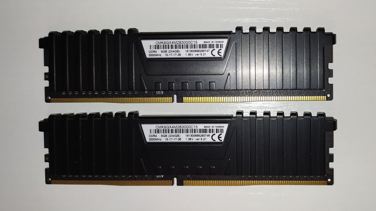 DDR4 KIT 16GB(2x8) 32GB(2x16GB) 3200-3600 Mhz Corsair Vengeance ...