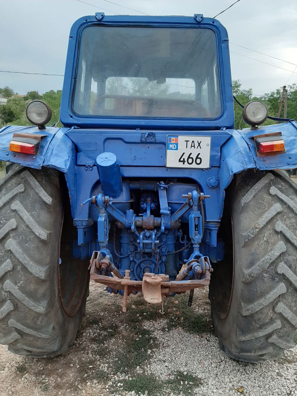 Vînd urgent Tractor MTZ 80