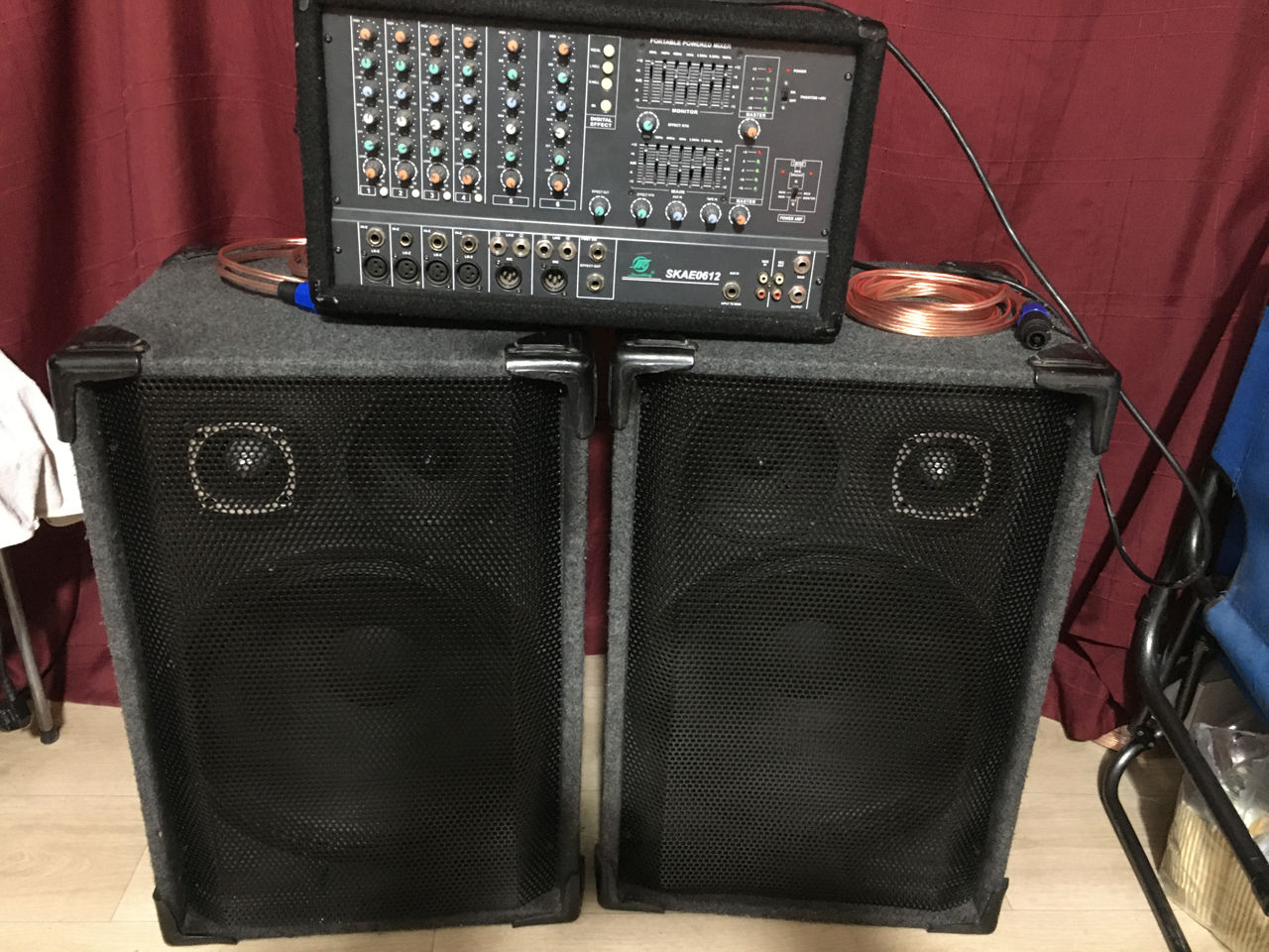 Boxe cu mixer amplificator 7000 lei