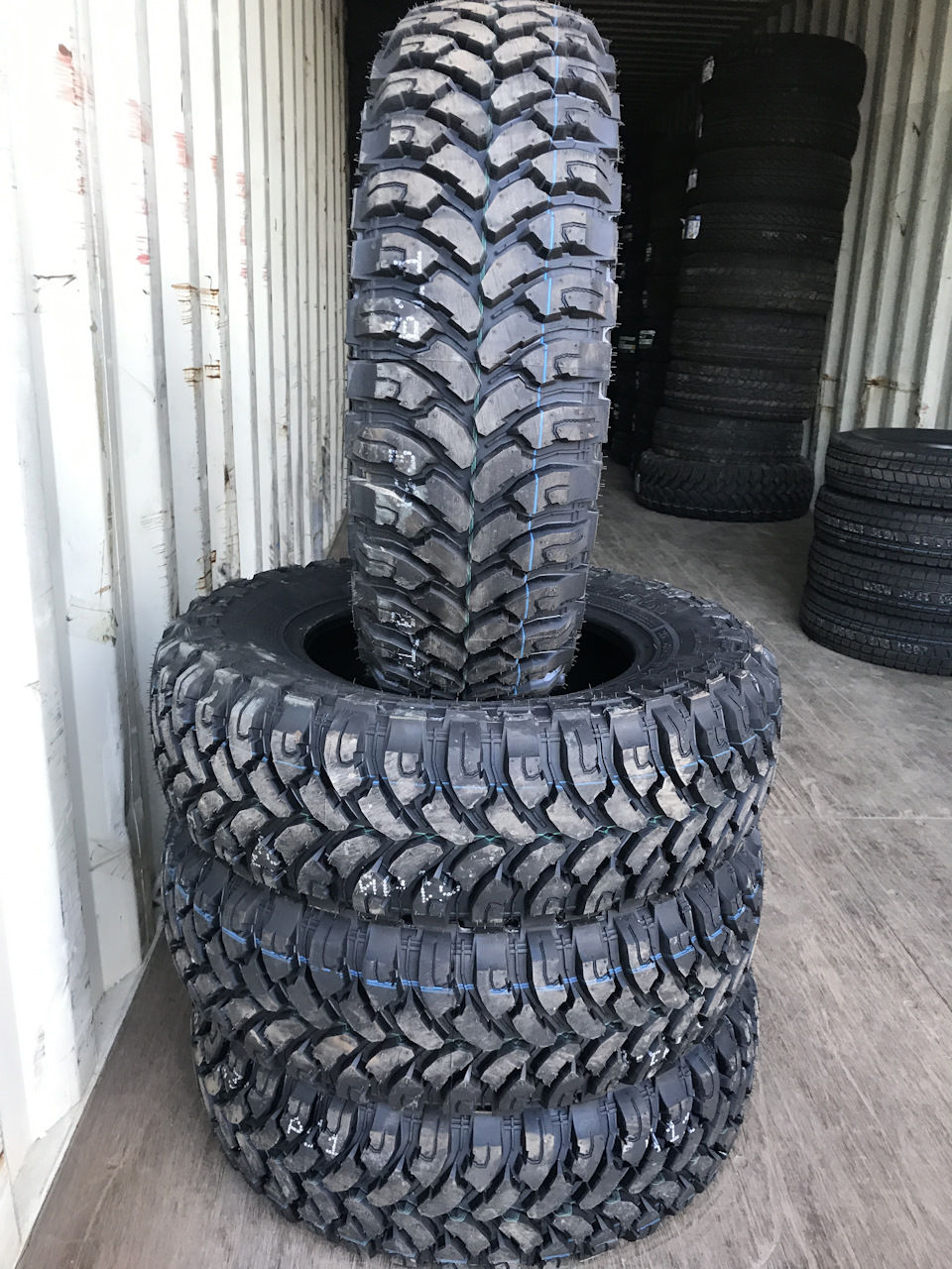 R15 215 75