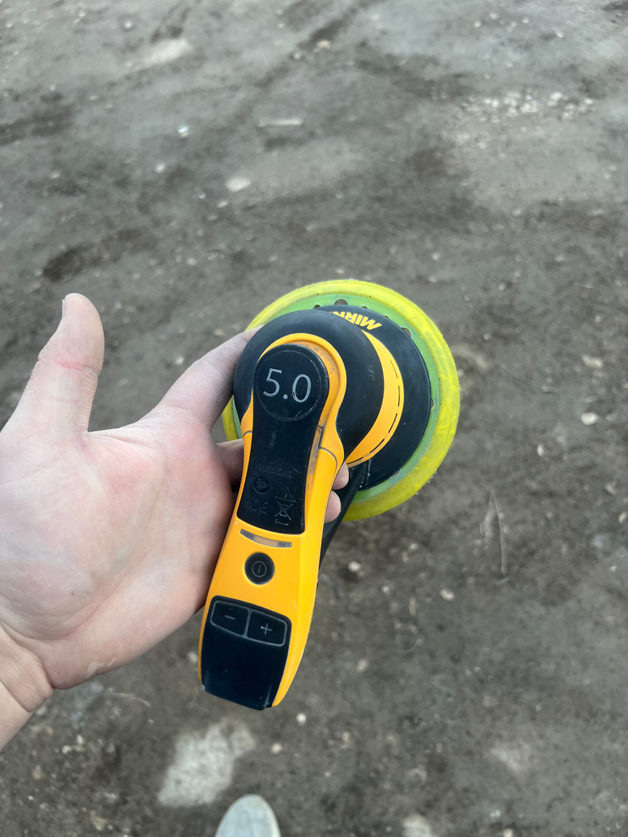 Mirka Deros la piese