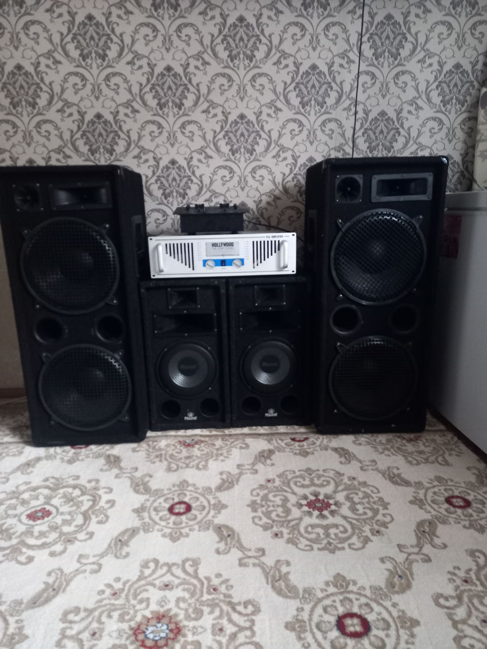 Set boxe cu mixer si amplificator