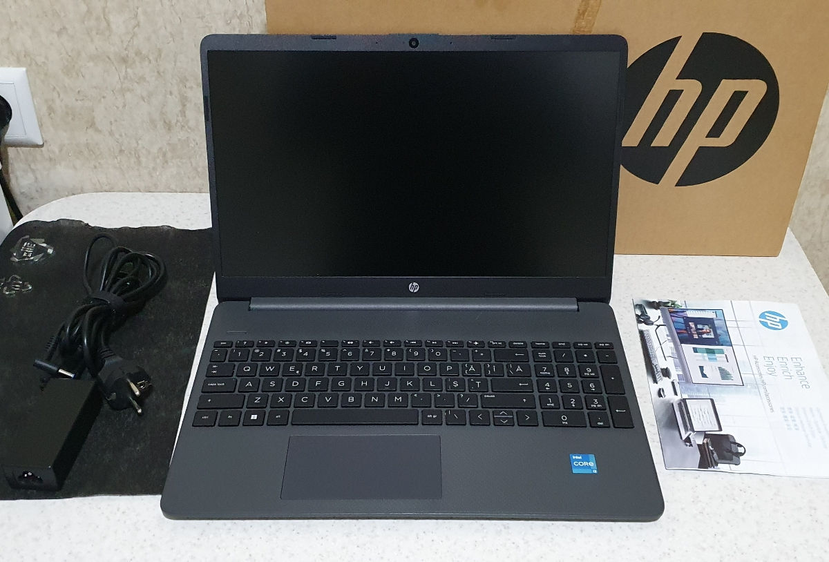 Новый Мощный HP 15s. icore i3-1115G4 4,1GHz. 4ядра. 8gb. SSD 256gb NMVe ...