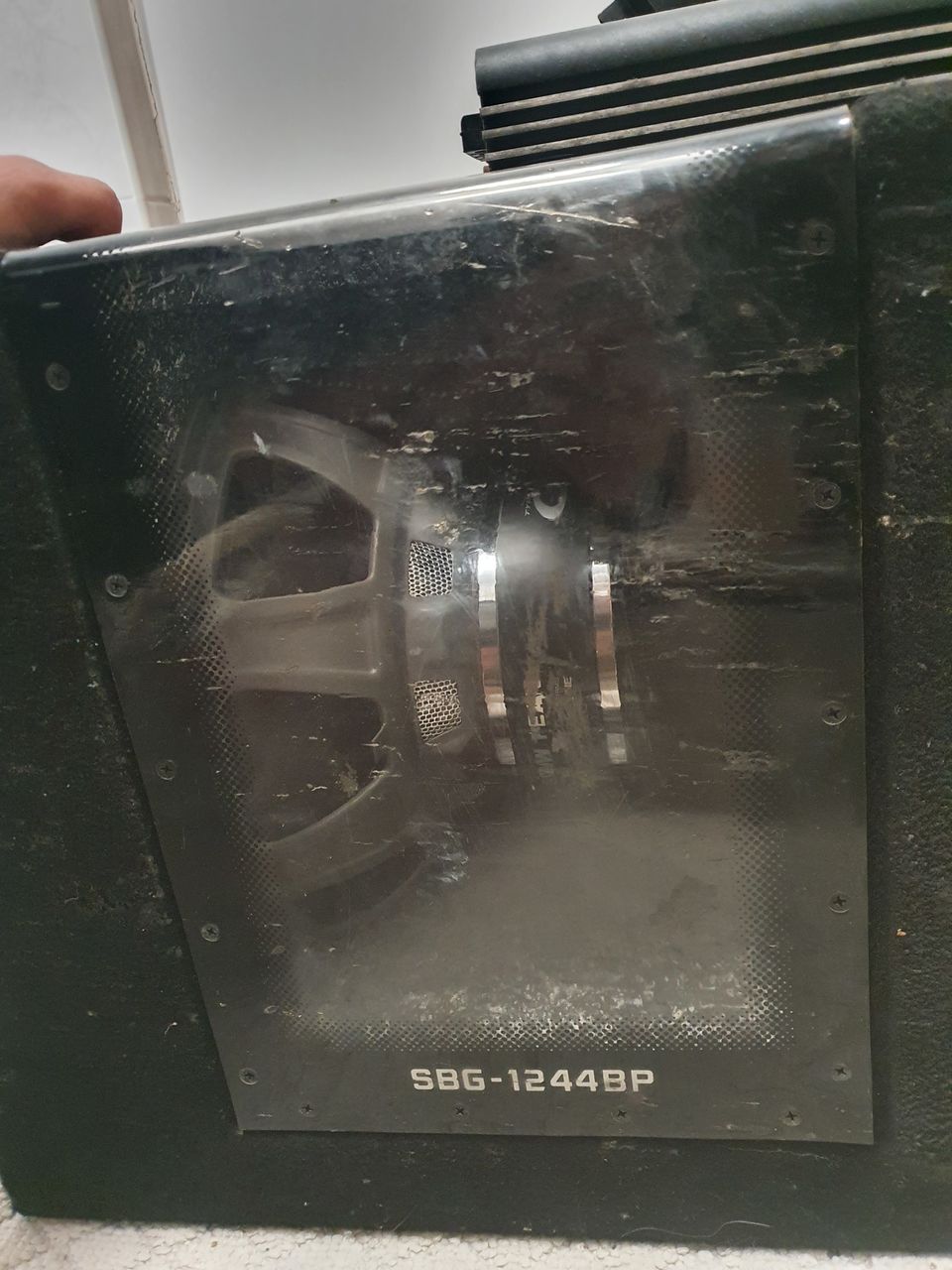 Alpine Subwoofer 800w +statie