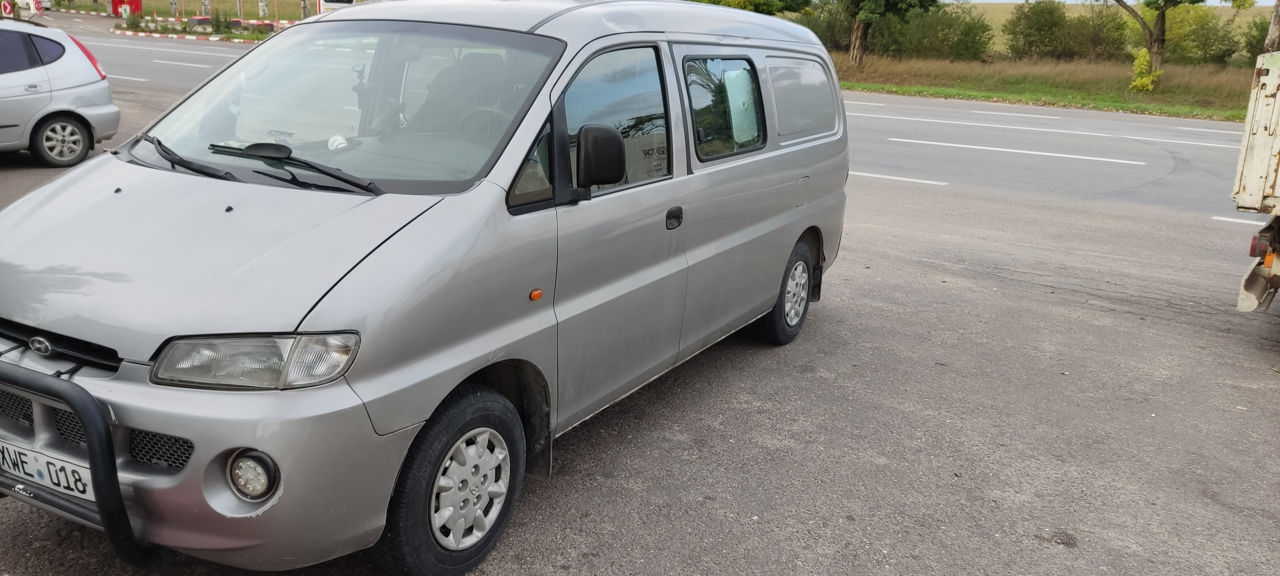 Hyundai H200