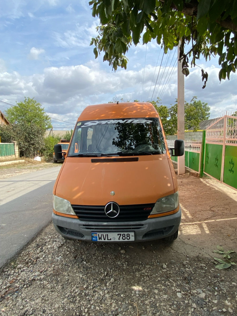 Mercedes Спринтер an. 2000 cu rulaj, Diesel, 6550