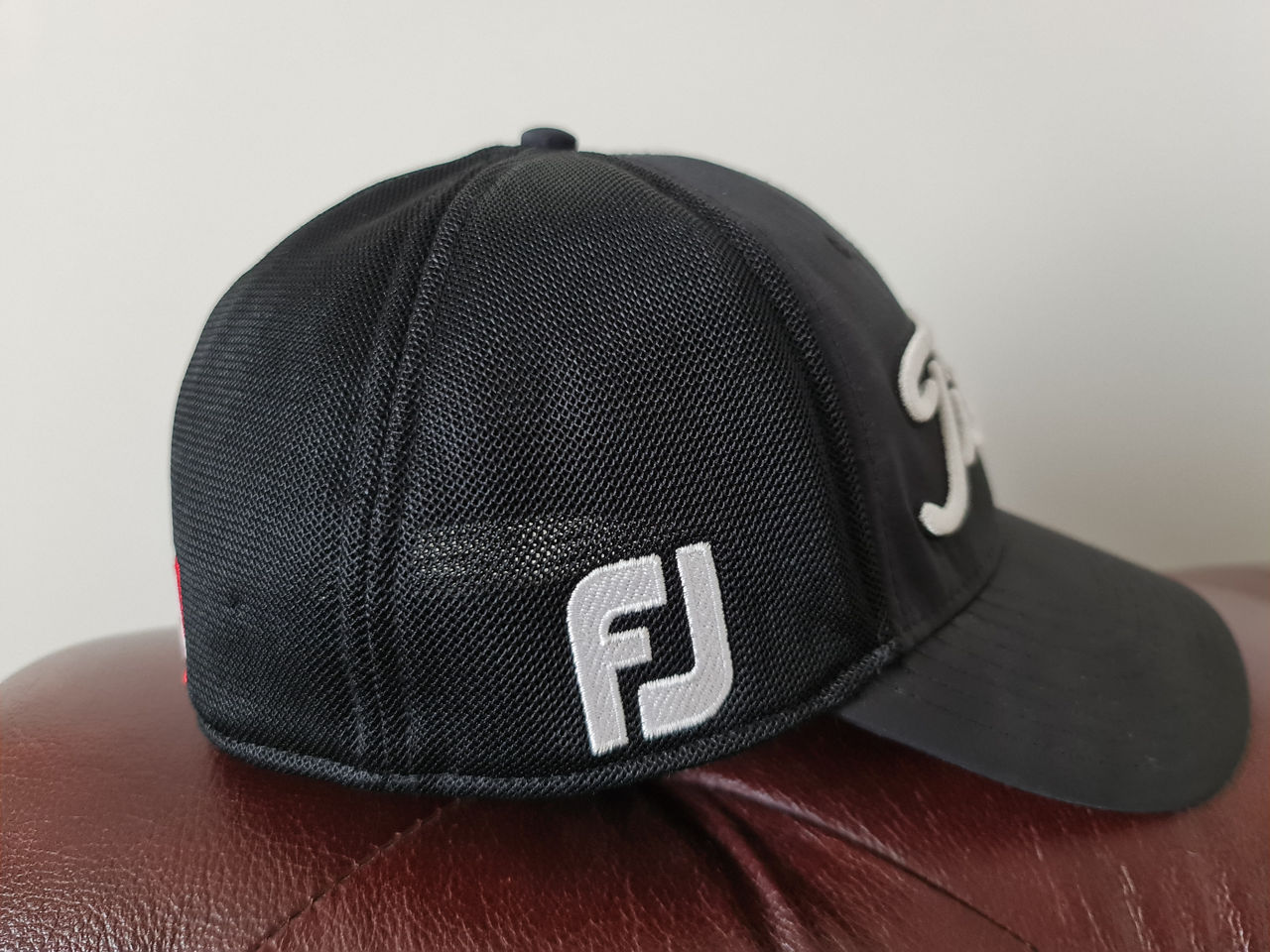 Chipiu Titleist Pro V1 by New Era