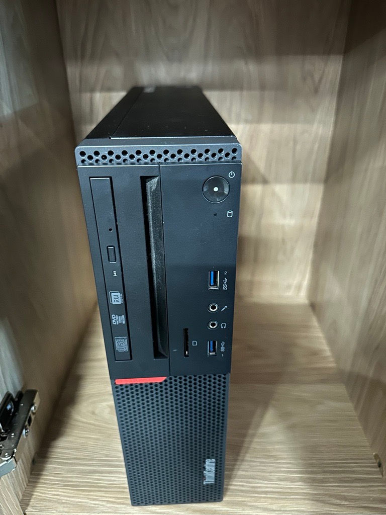 Lenovo Thinkcentre M900