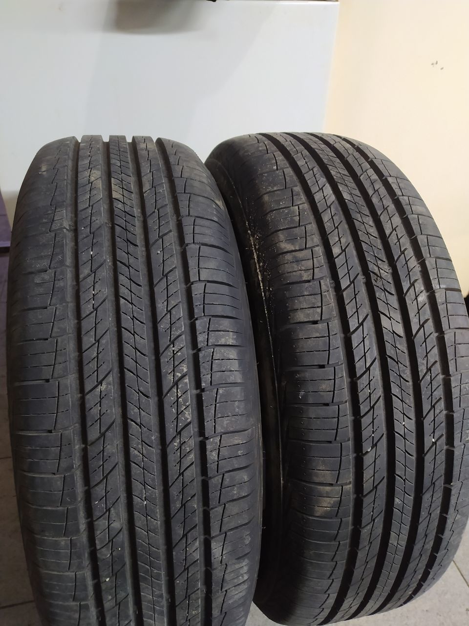 Hankook 215/65 r16, лето, 2шт (90%) - 1600л