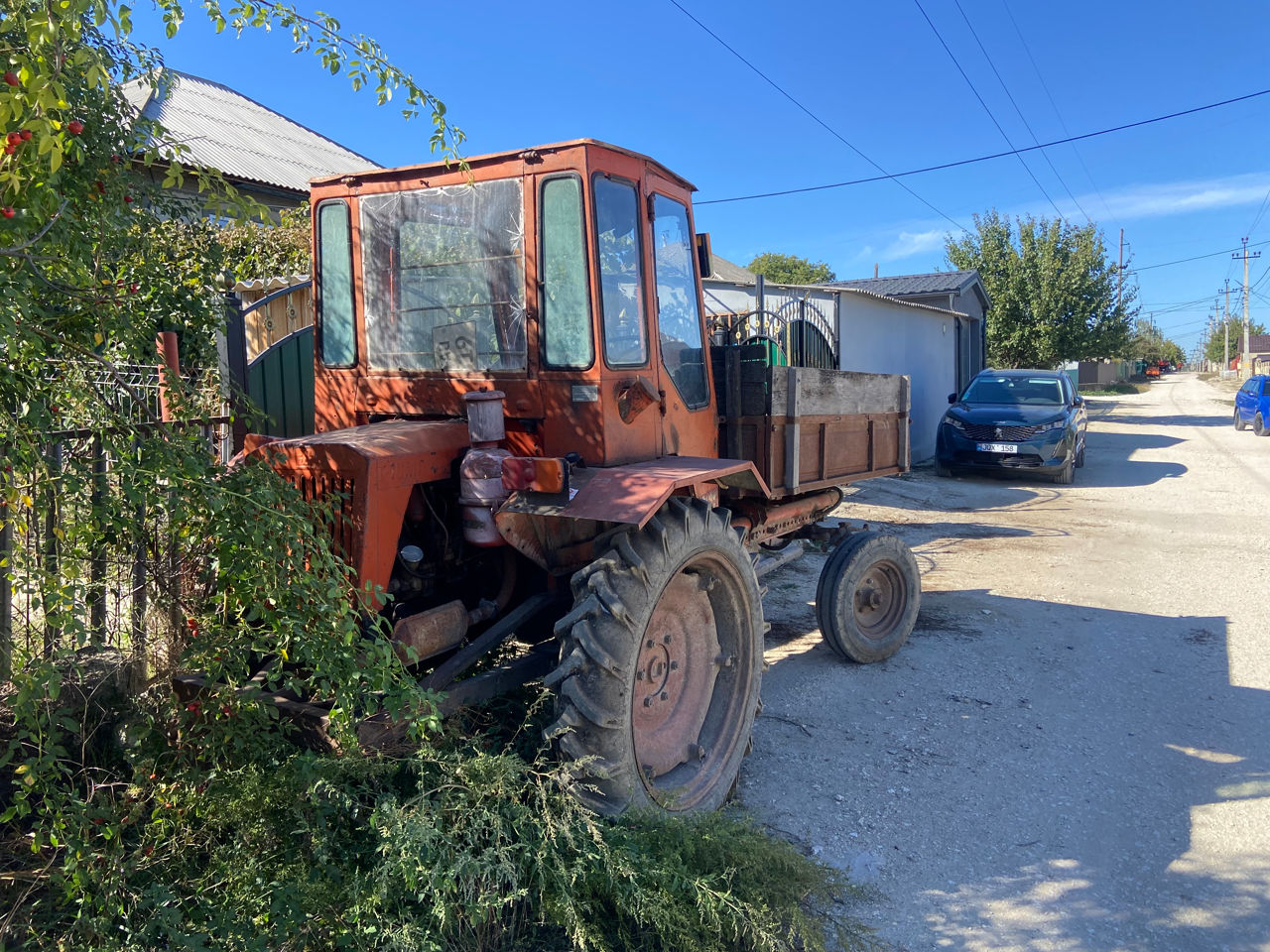 Tractor t16 трактор т16