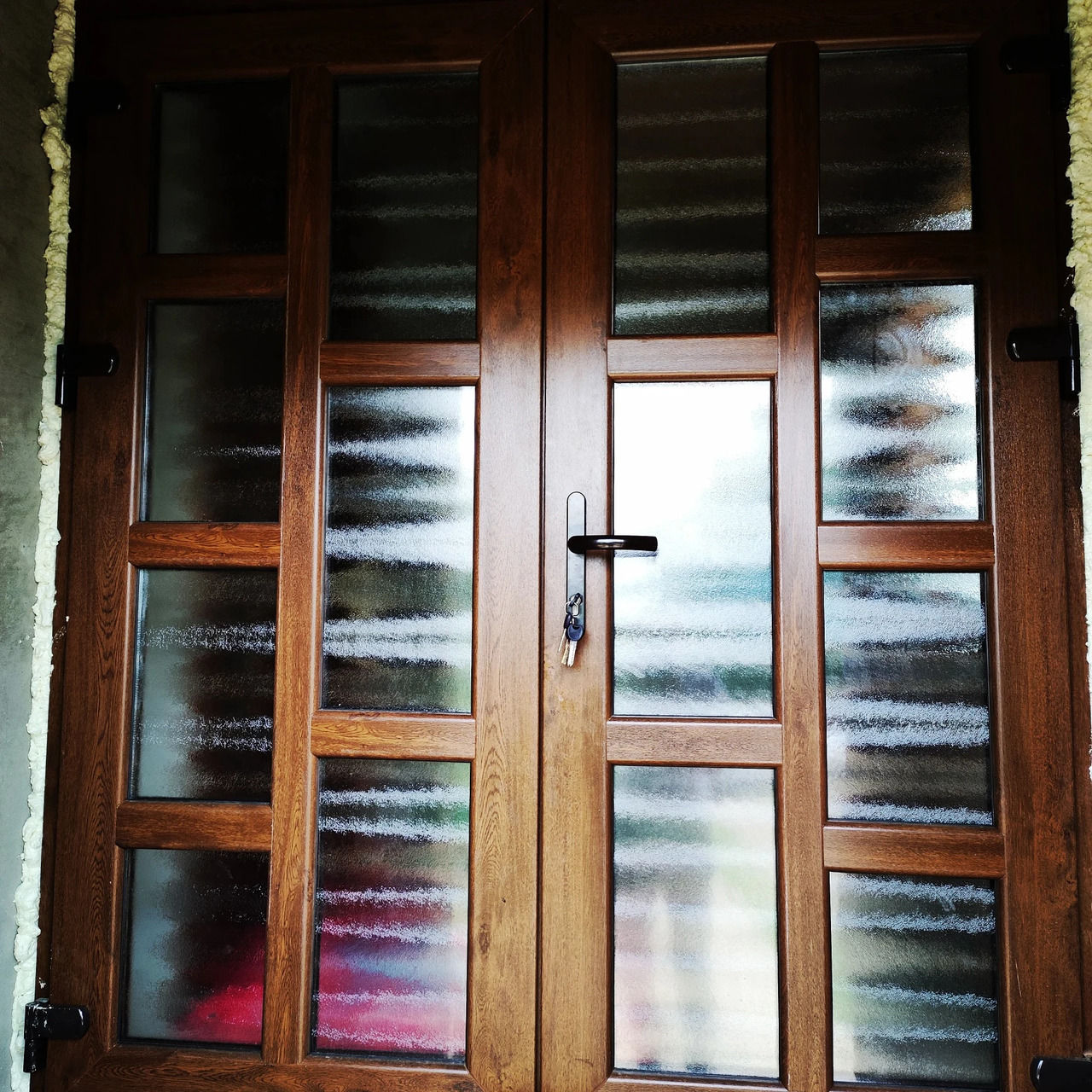 La comanda usi geamuri pvc