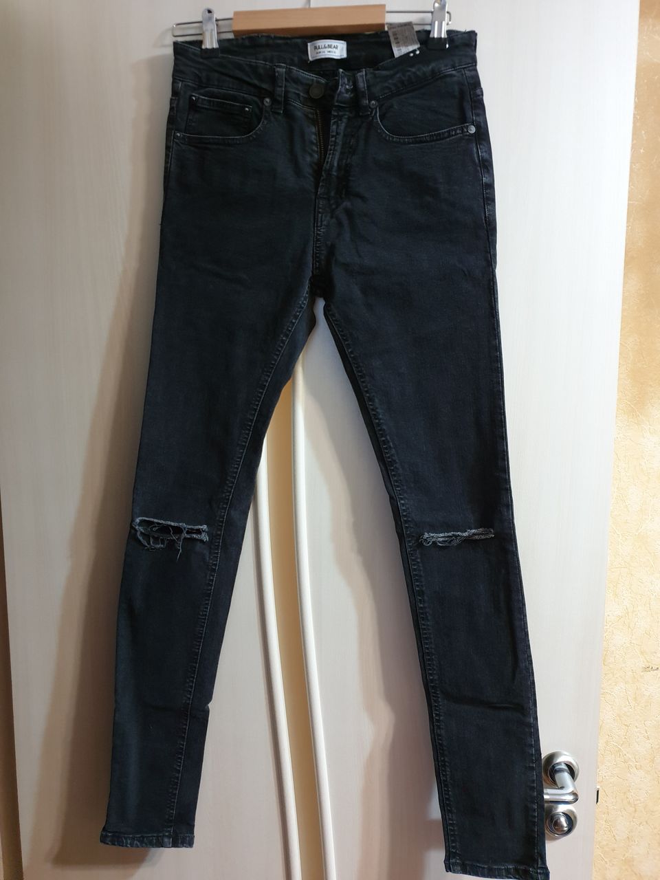Джинсы Pull and Bear