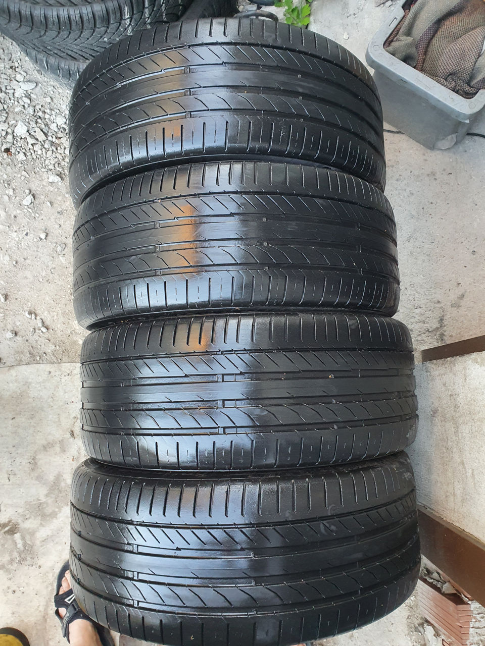 255/45/ r19- continental. 2018г.