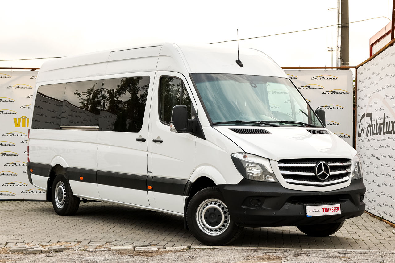 Mercedes Autoturism 9 Locuri