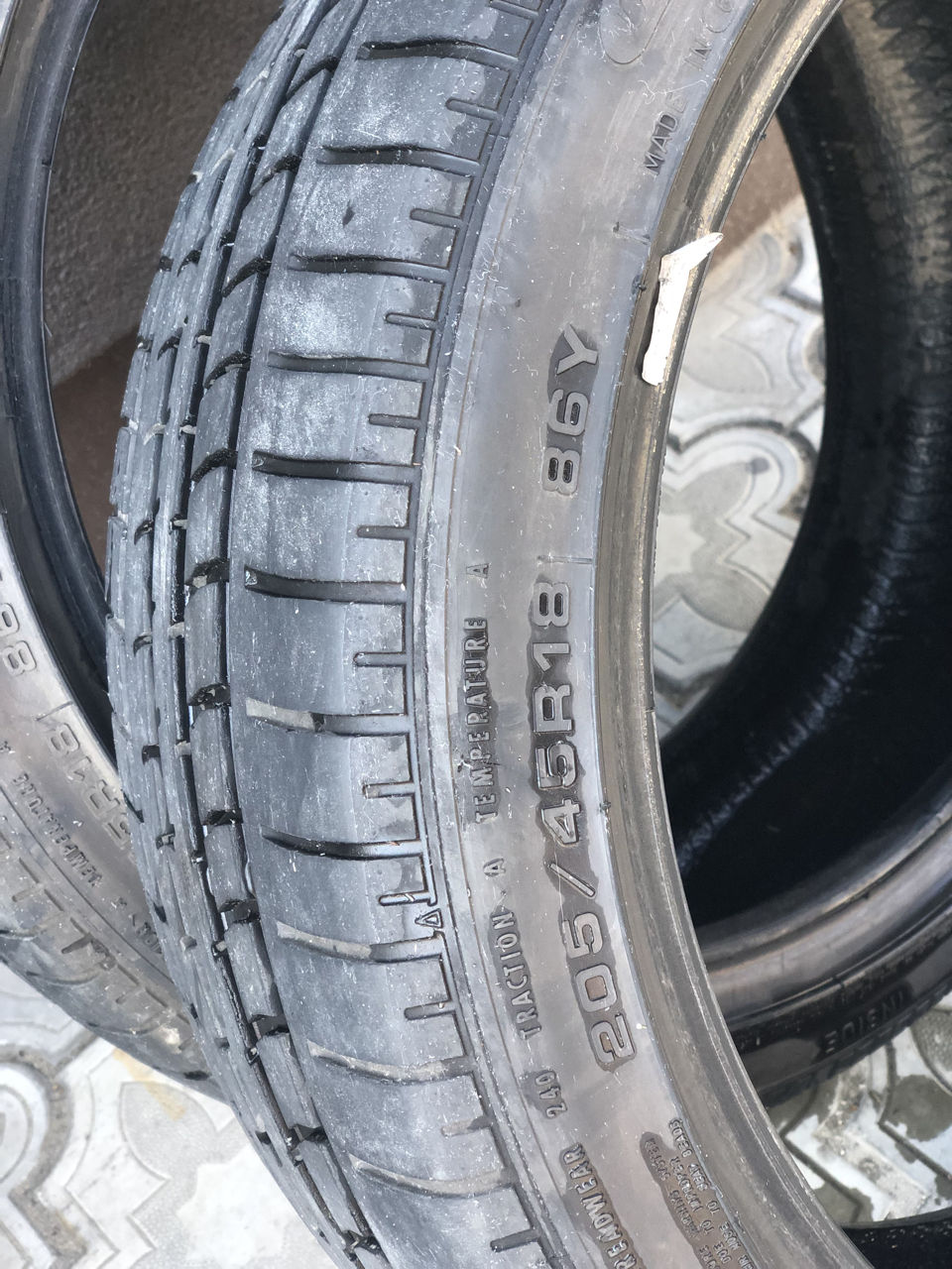 205/45 R18 2 шт