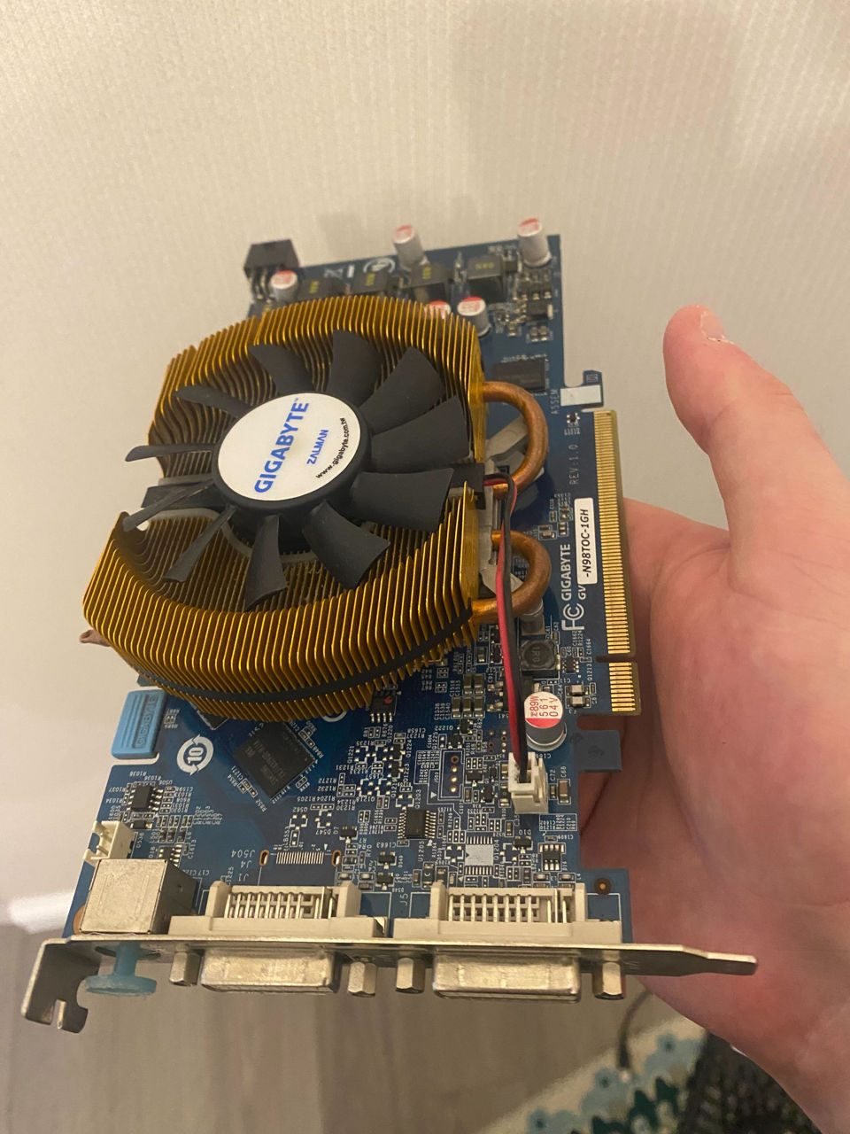 Gigabyte GeForce 9800 GT