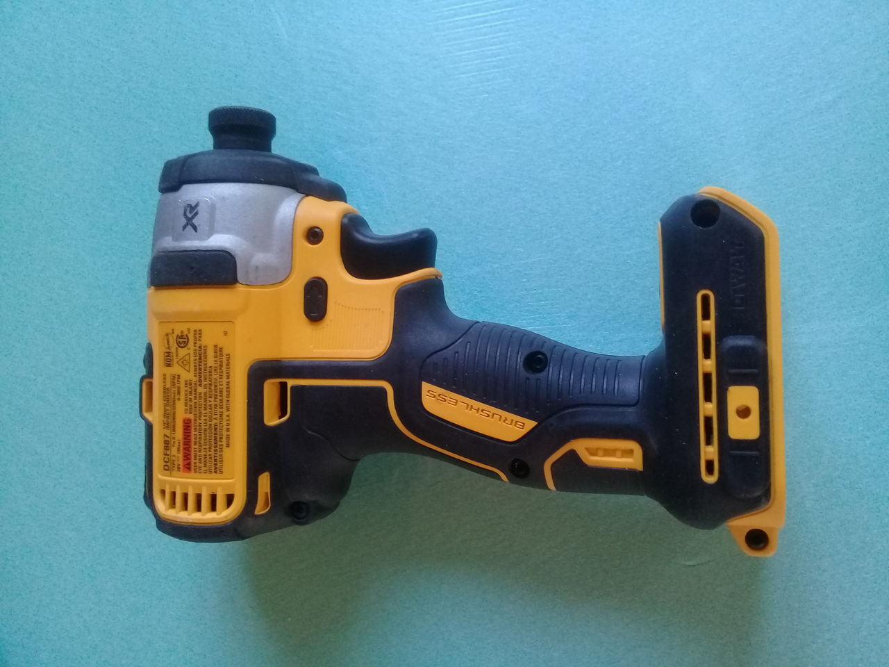 Dewalt dcf 887