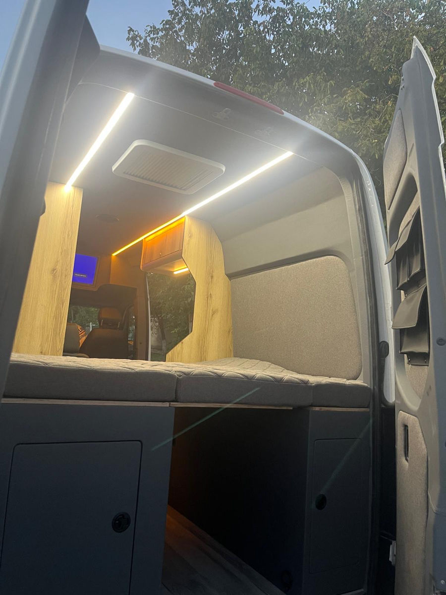 Mercedes Sprinter Camper an. 2019 cu rulaj, Diesel, 35000