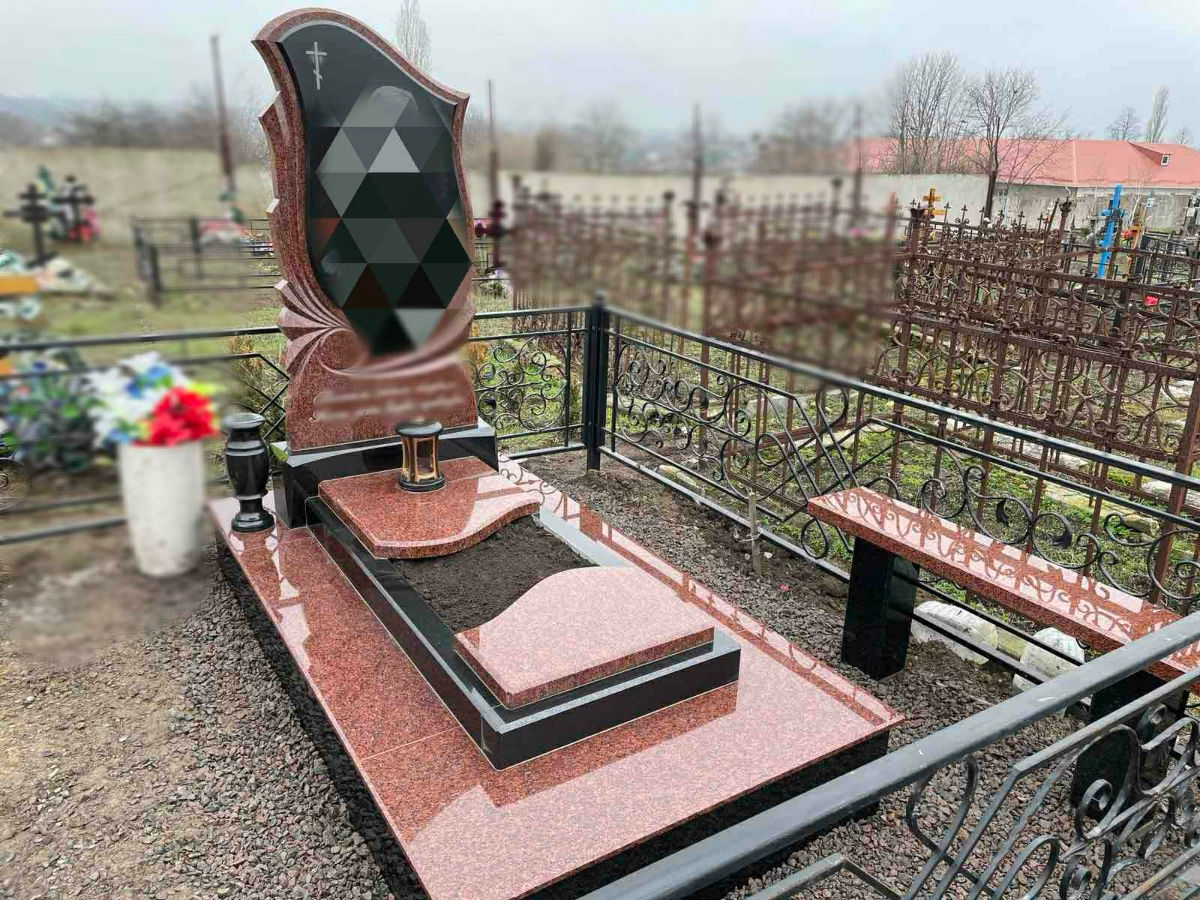 Executăm și instalăm orice model de monumete funerare. Изготовление и ...