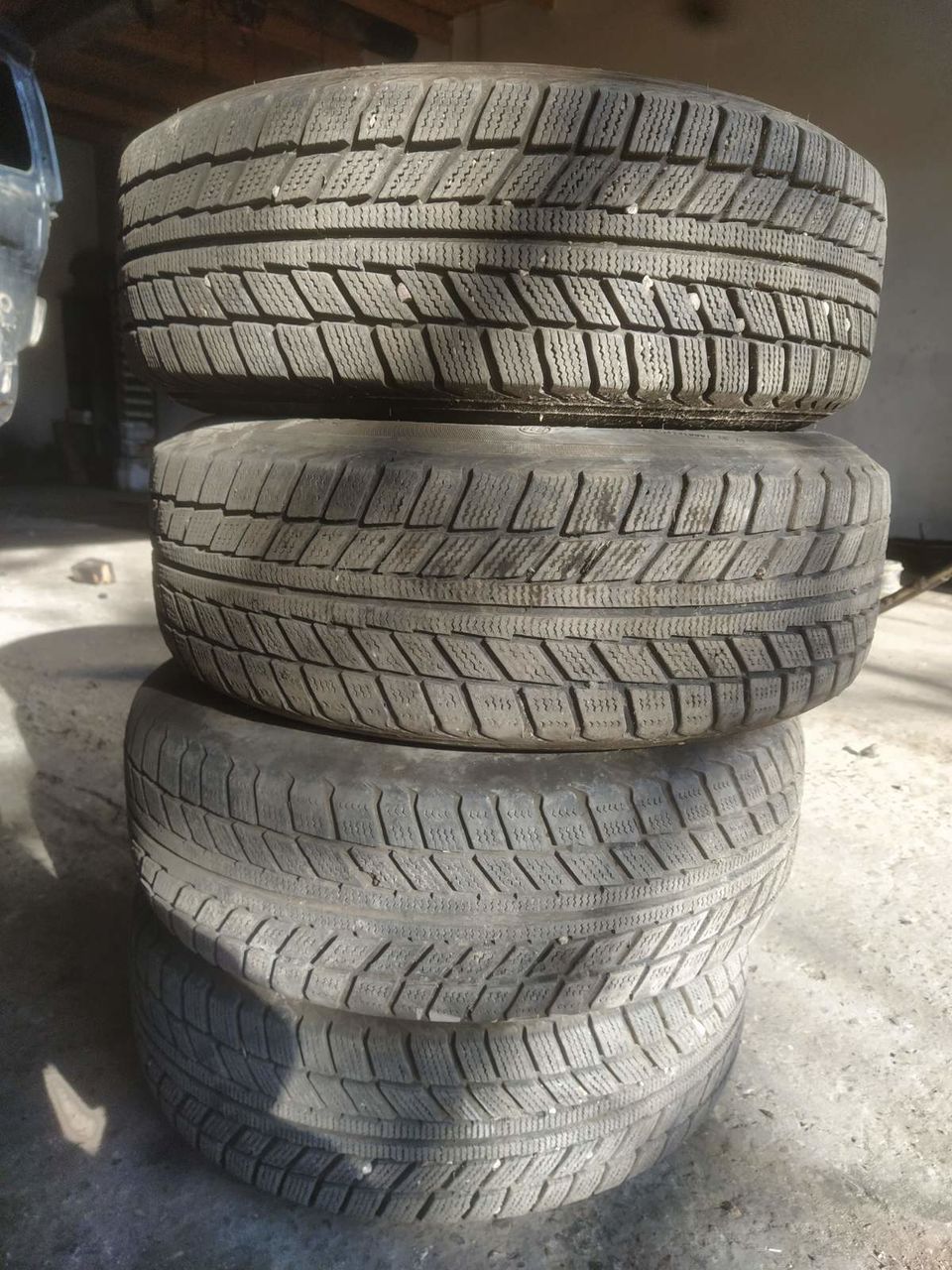 Anvelope cu discuri 195/65 R 15
