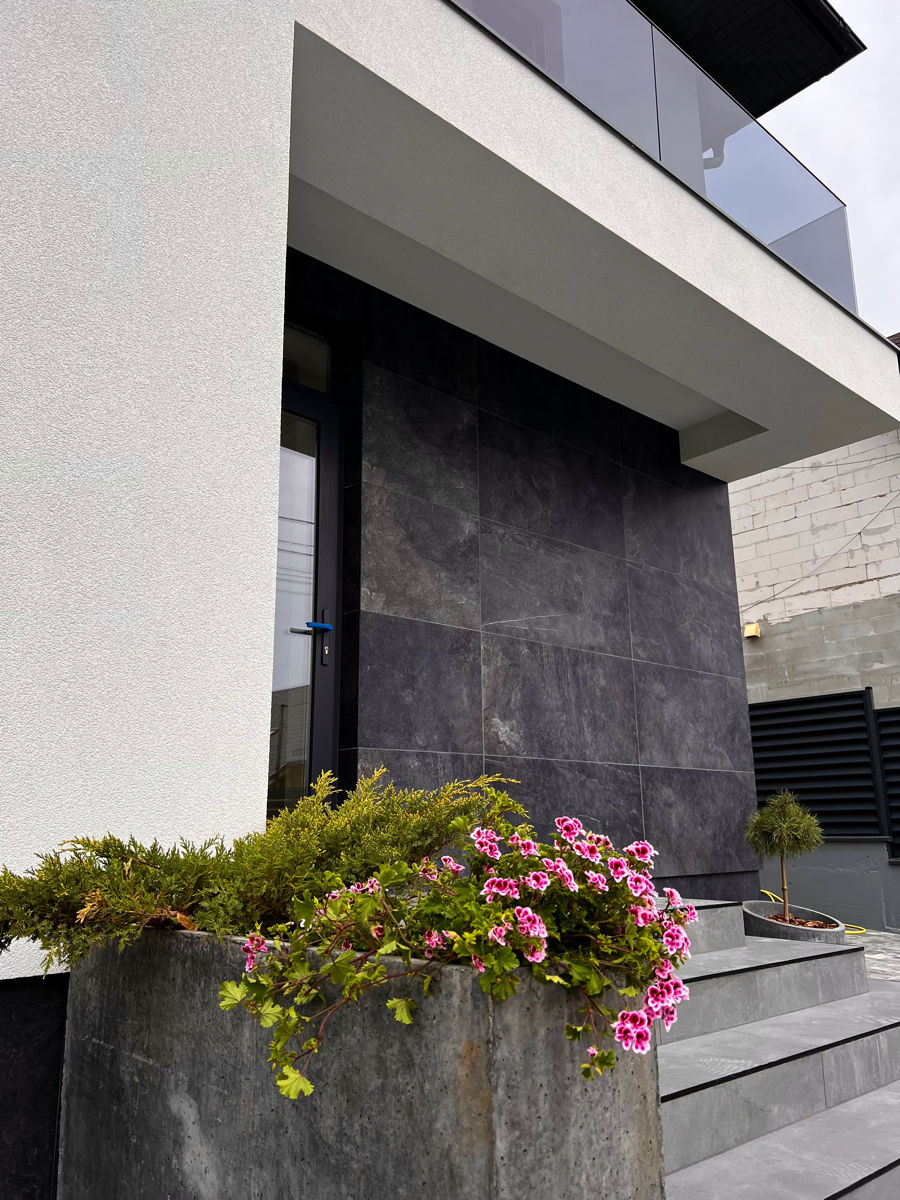 Casa modernă , 170 mp, 5 ari