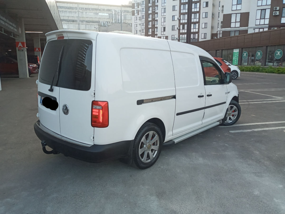 Volkswagen Caddy an. 2016 cu rulaj 240 km, Diesel, 8777