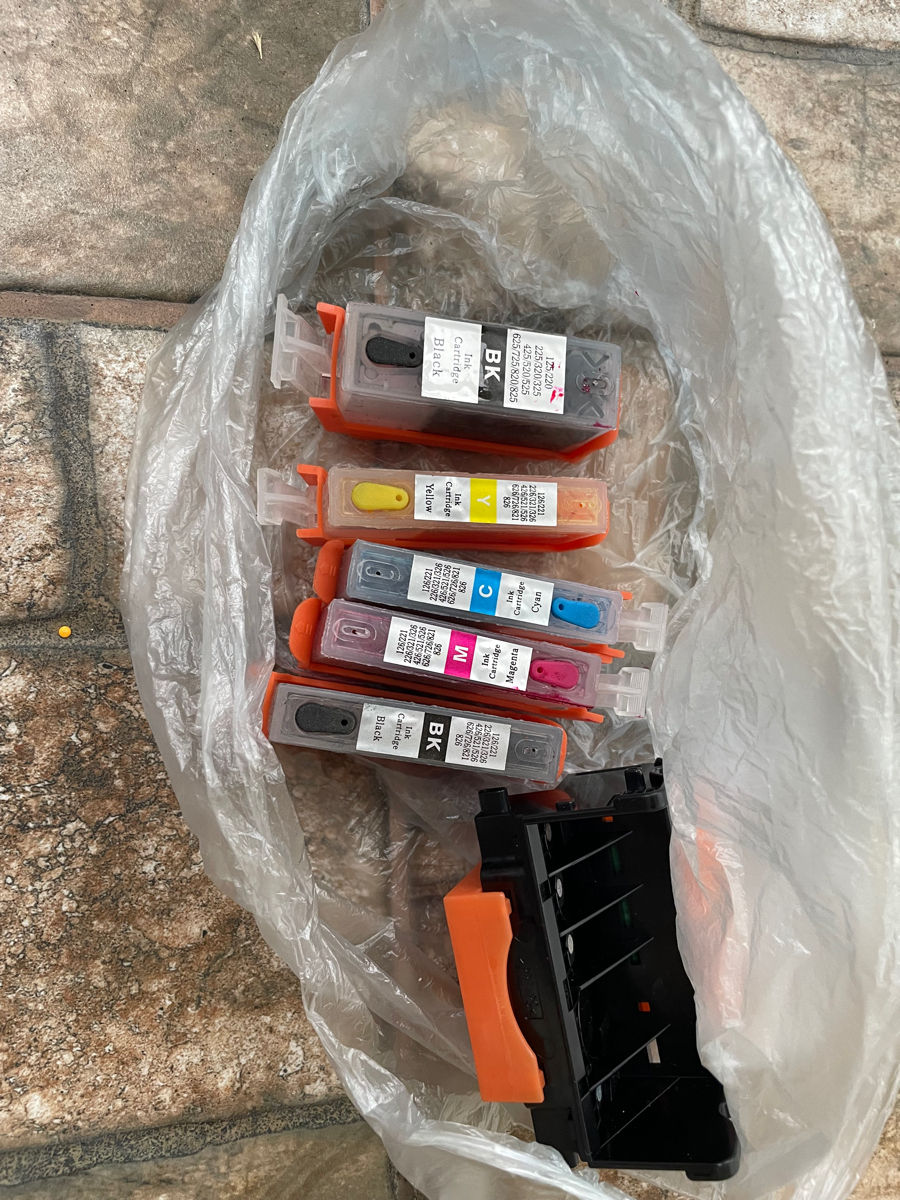 Imprimanta color cu 5 cartuse Canon ip3600