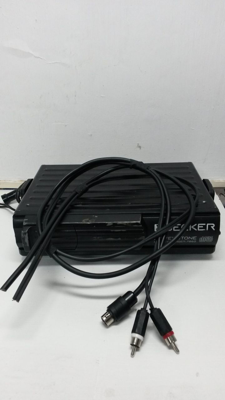 Продам CD-changer Becker Silverstone 7860