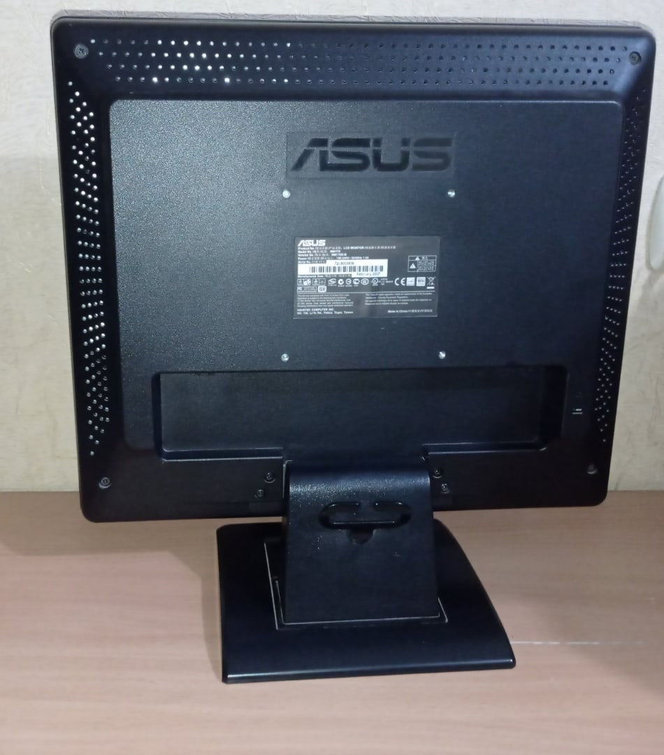 Монитор Asus