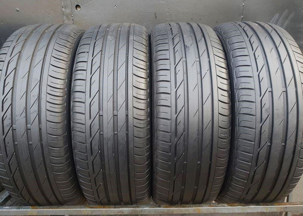 225 50 r17 Bridgestone