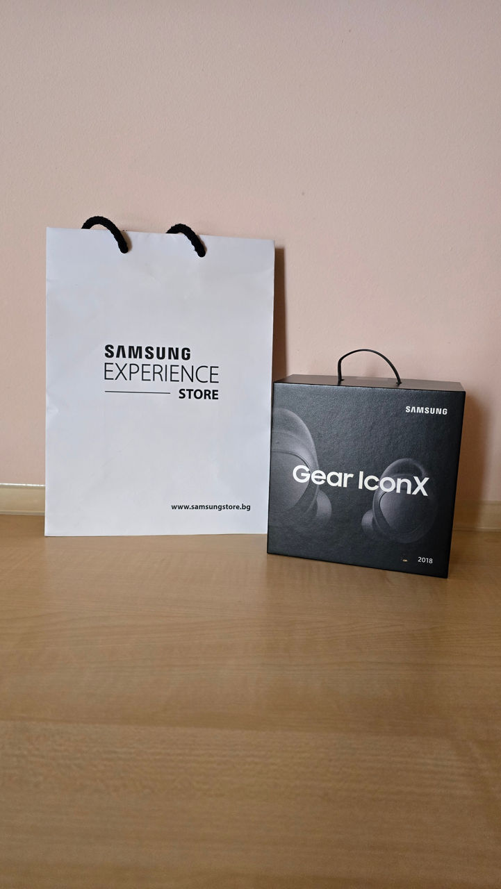 Samsung R140 Gear IconX