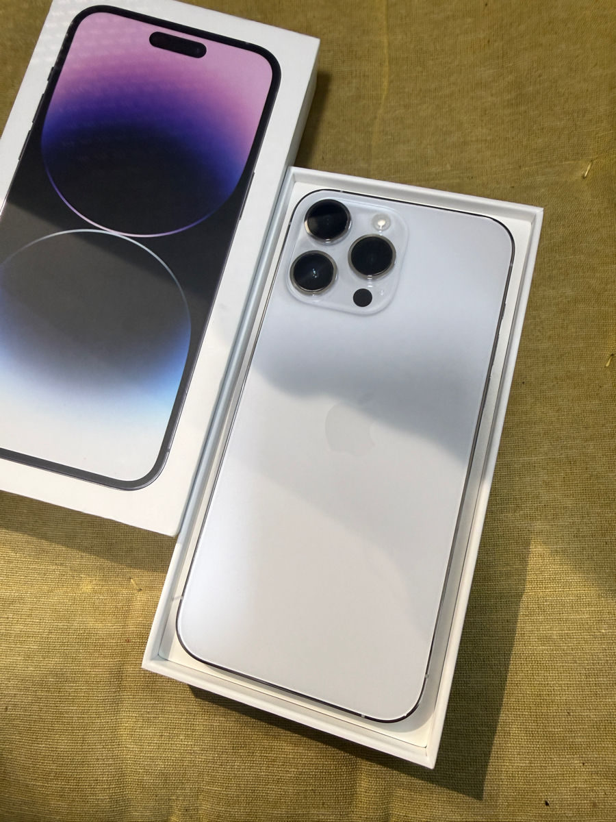 iphone 14 pro max silver