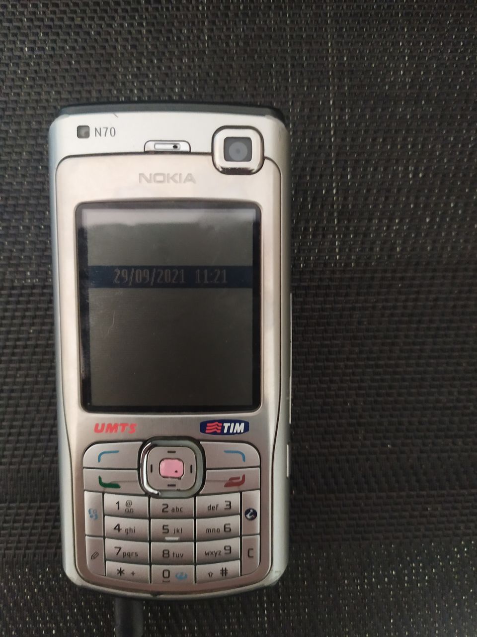 Телефон NOKIA N70 состояние идеальное.