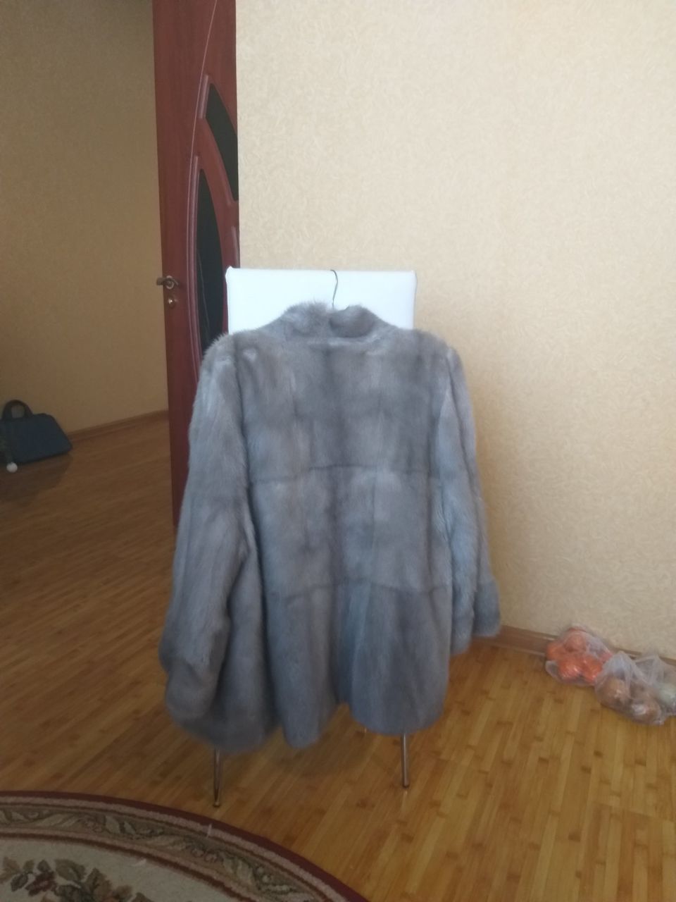 Шуба из голубой норки