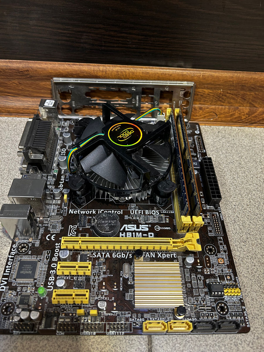 socket 1150 Asus H81M-D + i3-4130 + 8GB
