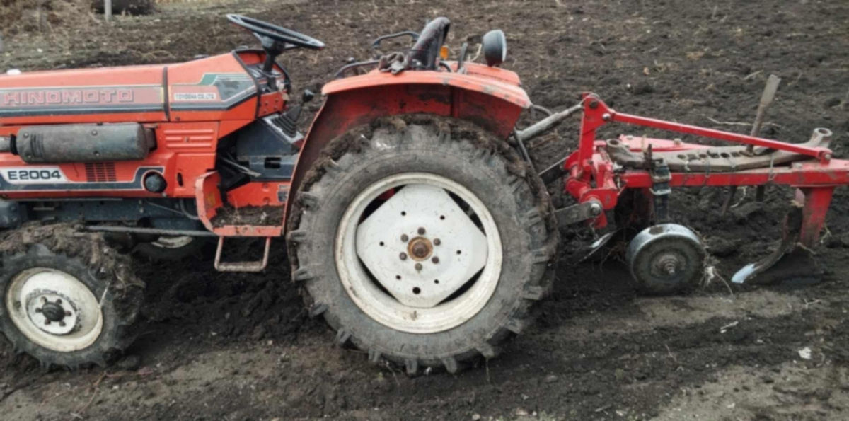 Vind mini tractor