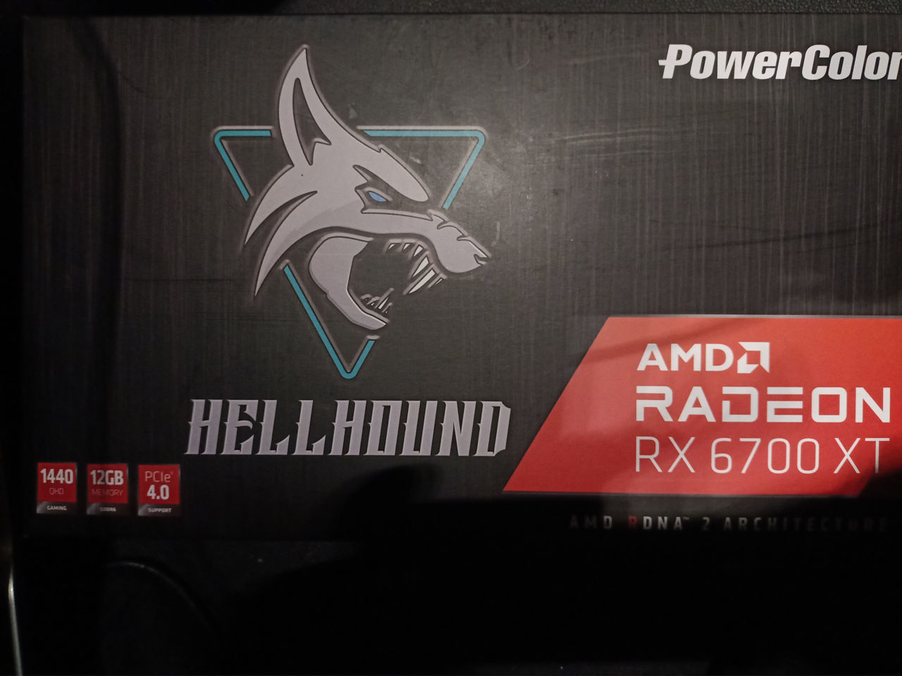 Hellhound RX6700XT. 12GB GDDR6 HDMI