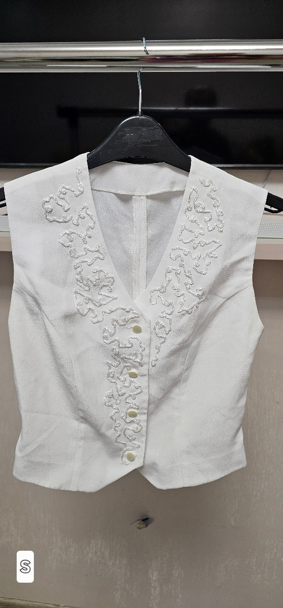 Блузки и рубашки.