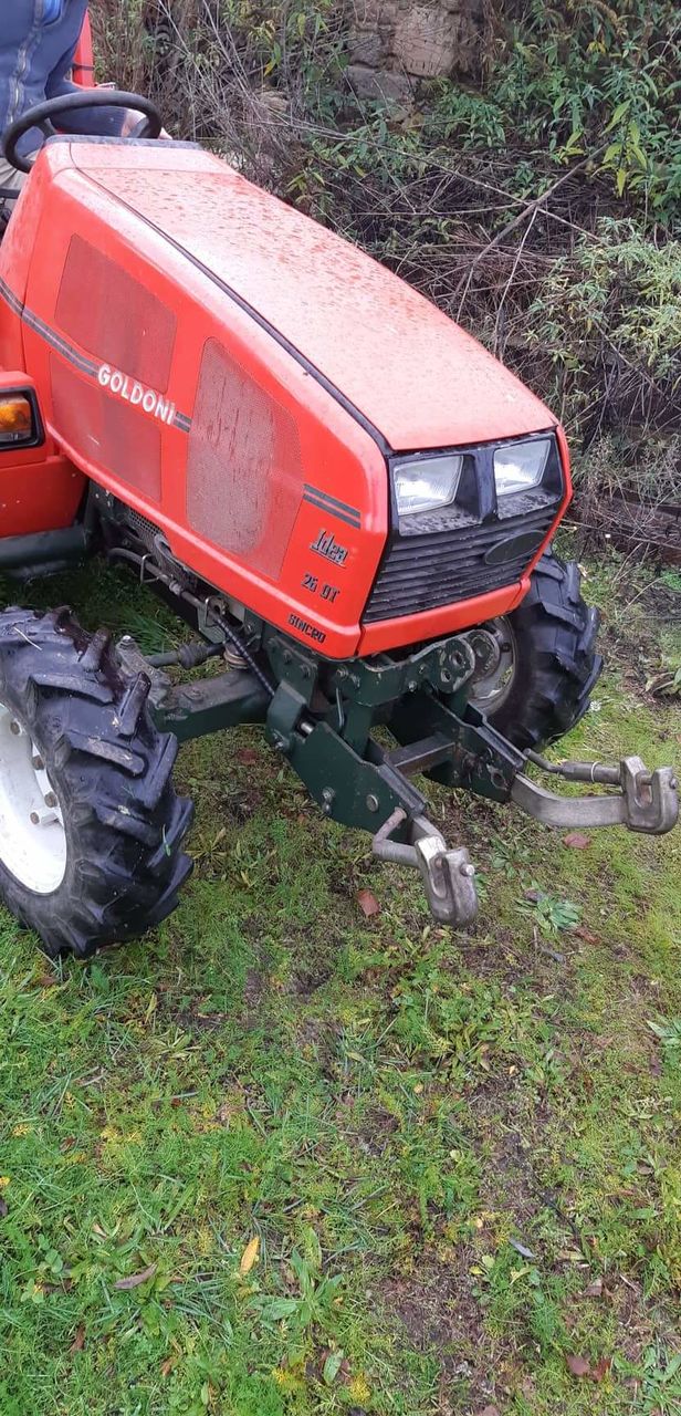 Tractor goldoni