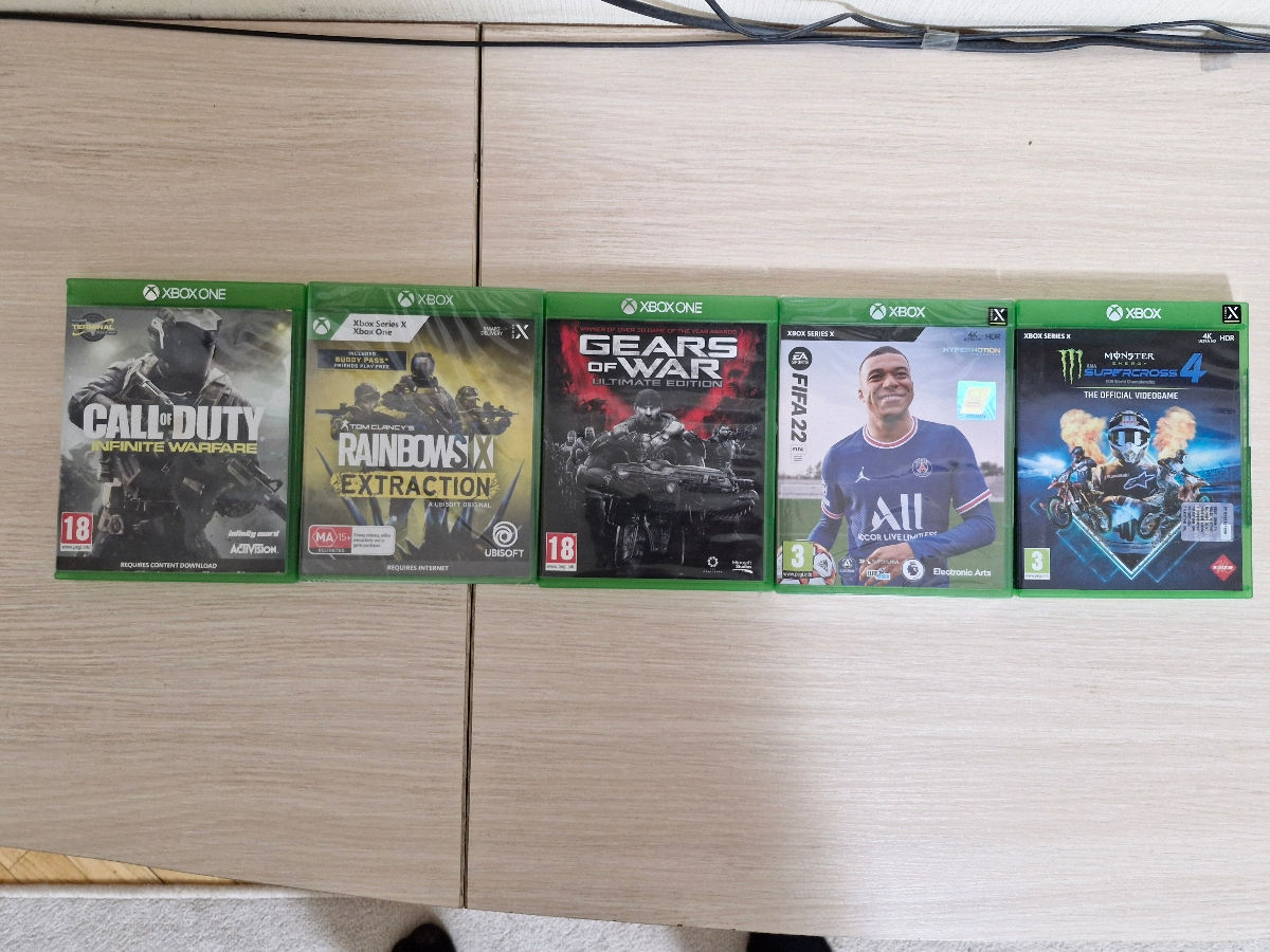 Xbox 5 игр 950 лей за всё