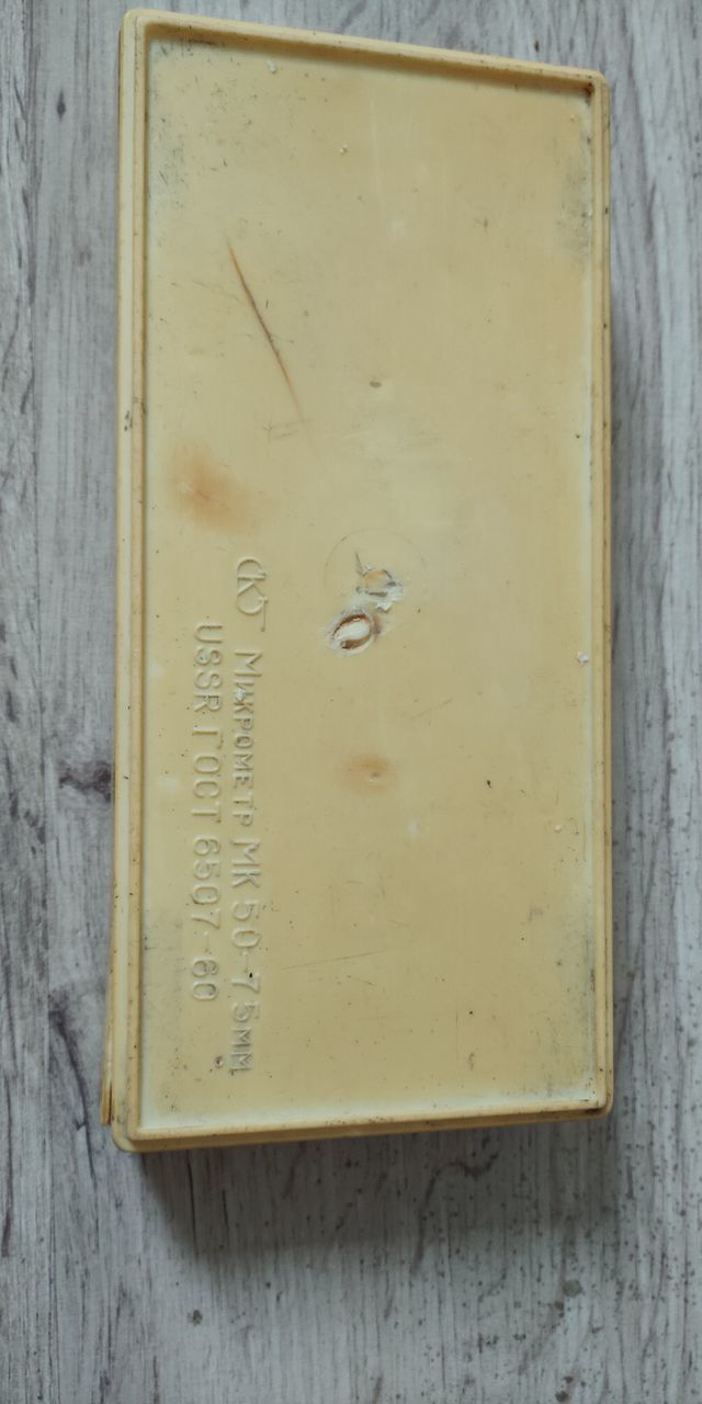 Se vinde aparate de masurat,mikrometru fabricatia USSR anul 1973 nu au ...