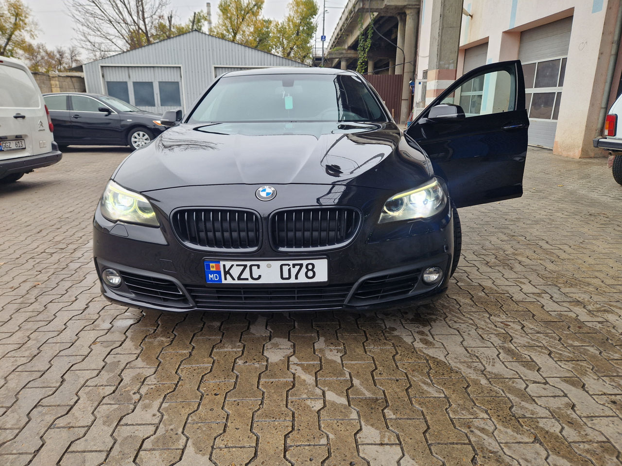BMW 5 Series an. 2014 cu rulaj 300000 km, Diesel, 15499