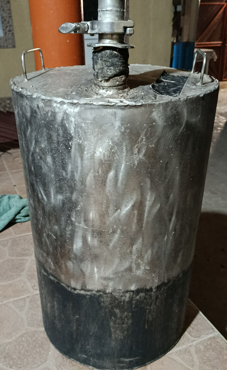 Aparat de rachiu/distilare