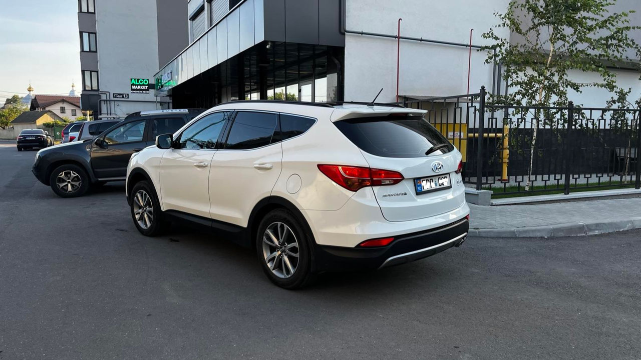 Hyundai Santa FE 2012 г. с пробегом 198000 км, Газ / Бензин (пропан ...