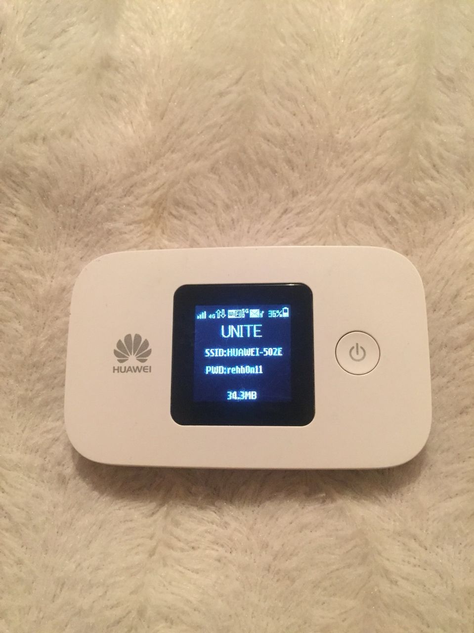 AirBox 2 | Wi-Fi 4G+