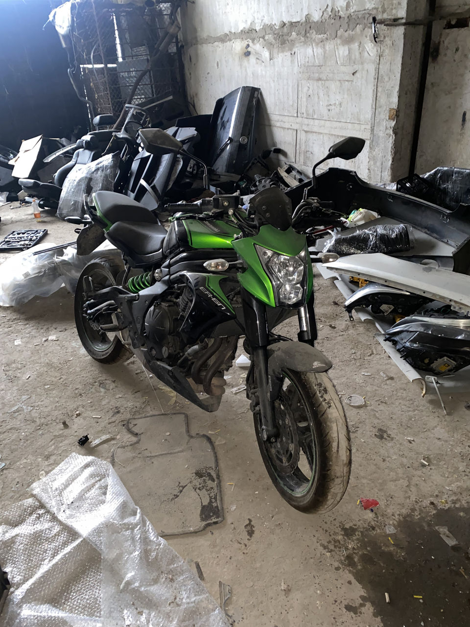 Kawasaki Er6n
