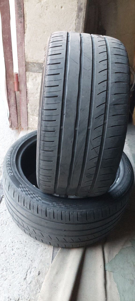 R19 245/40 - R19 275/35 ( 600 lei toate 4 )